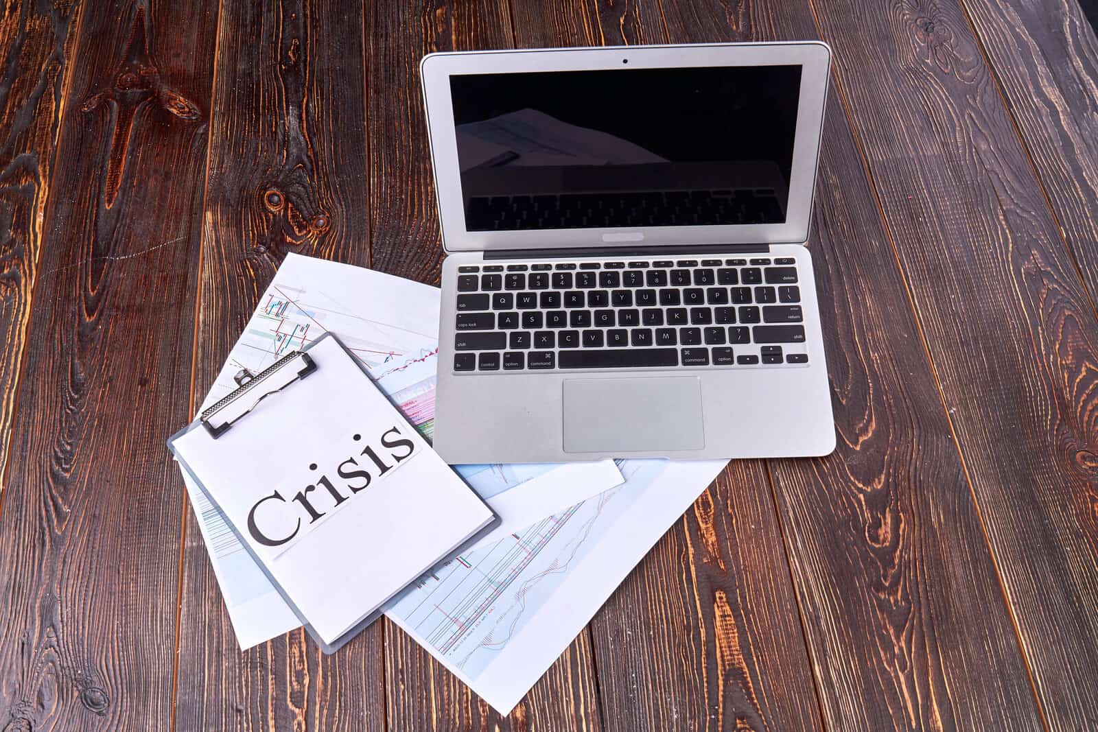 Crisis Management: 7 Great Solutions - LearningMole