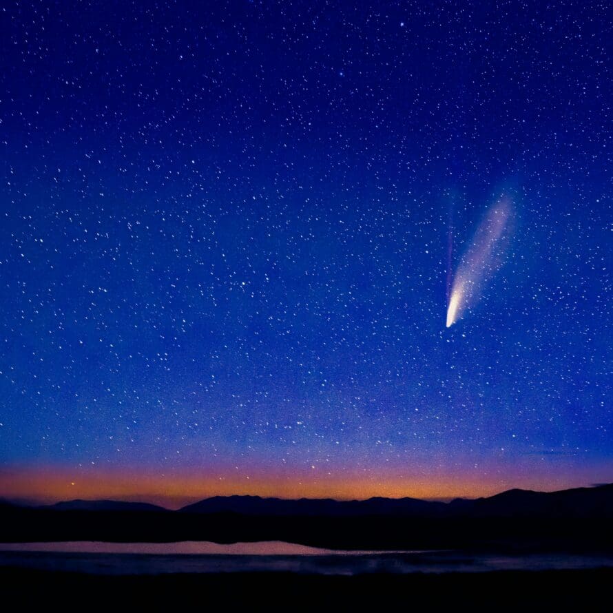 Comets Facts for Kids - 5 Captivating Facts About Comets - LearningMole