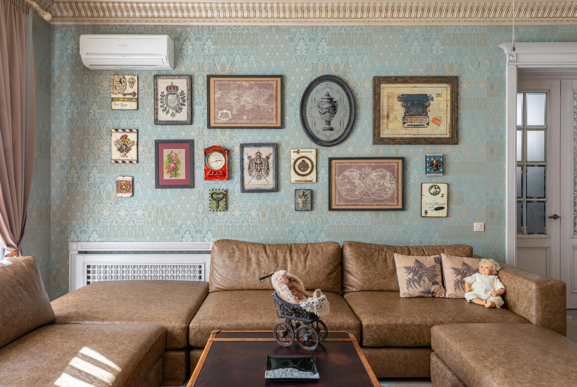 Art History at Home: How to Craft a Mini Museum in Your Magnificent ...