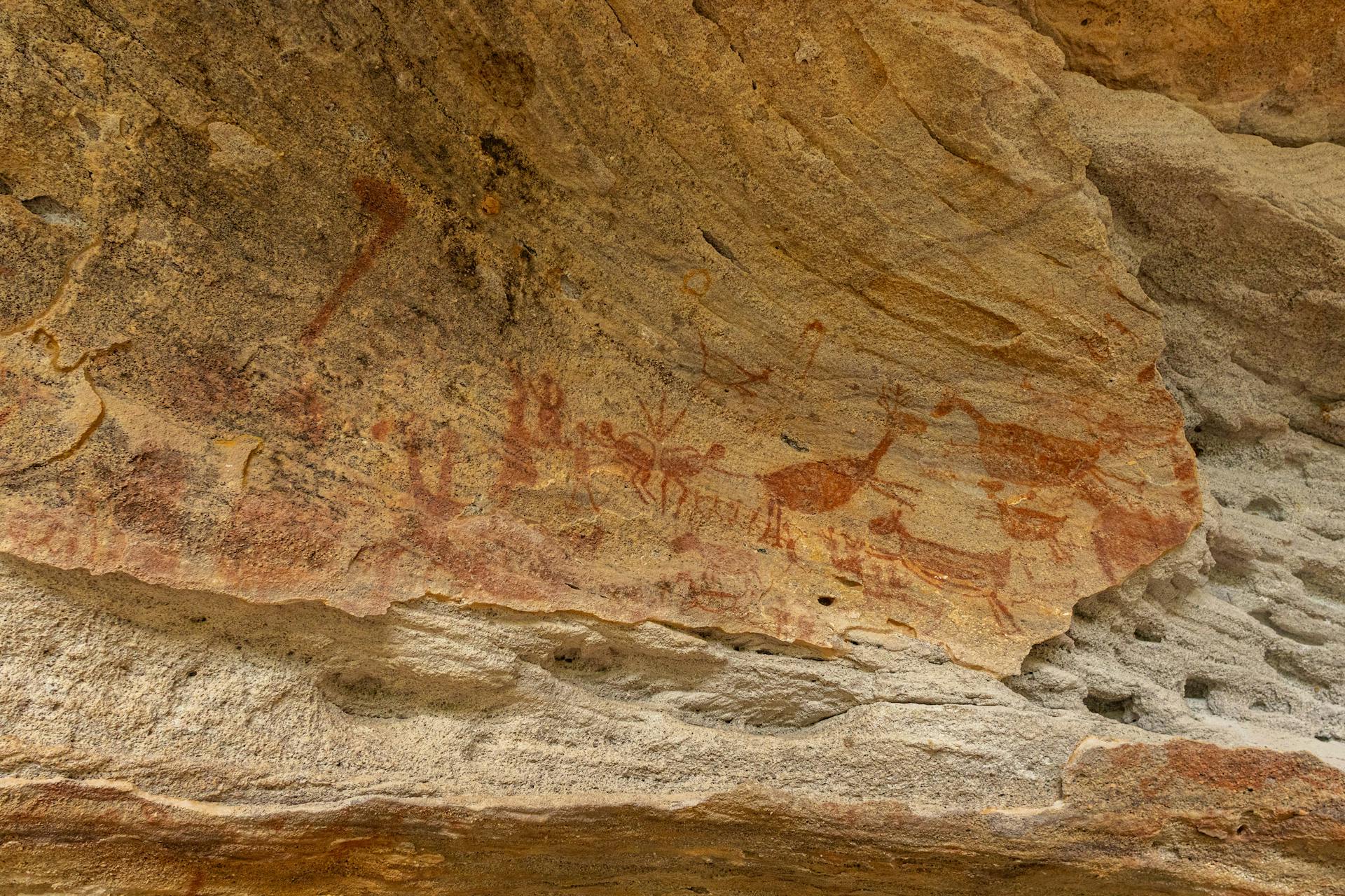 Create Your Own Cave Painting: Explore Prehistoric Art with This Hands-On Craft Activity ...