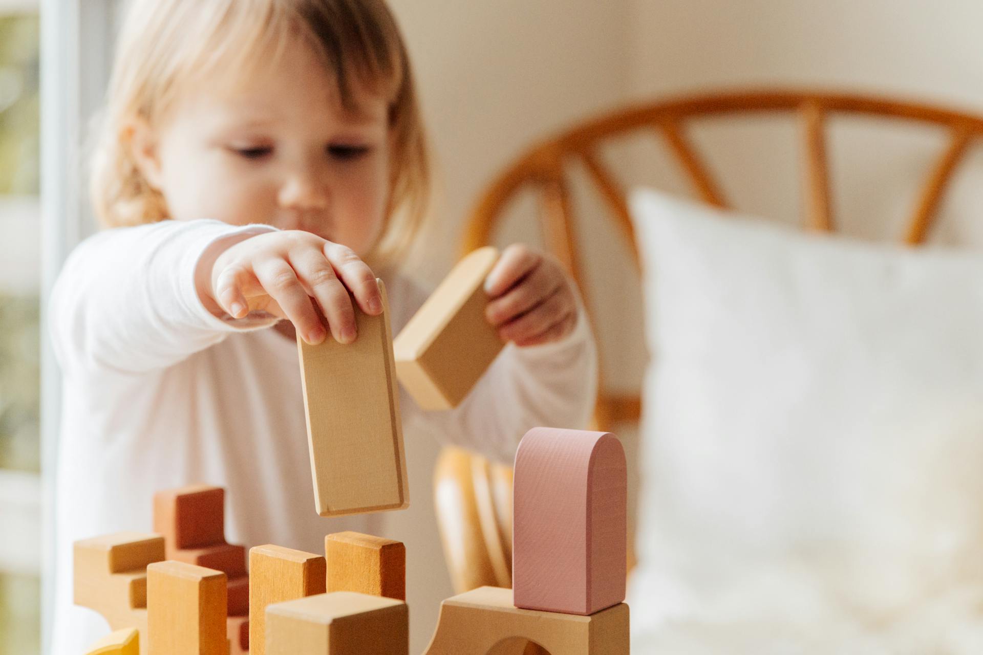 Constructive Play: Building Projects for Kids - LearningMole